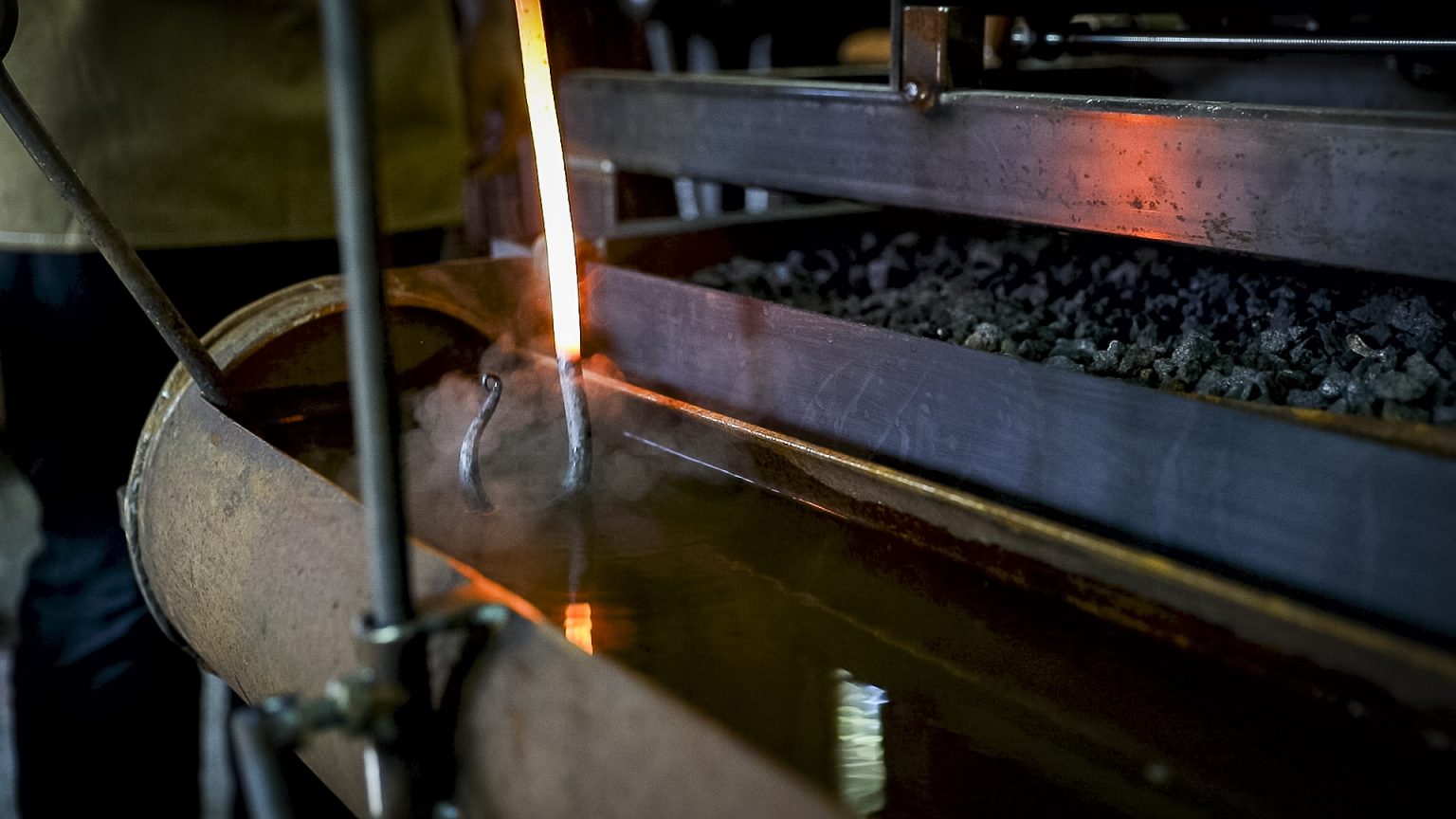Blacksmith Experience Days in Kent - Learn to be a Blacksmith - Michael ...